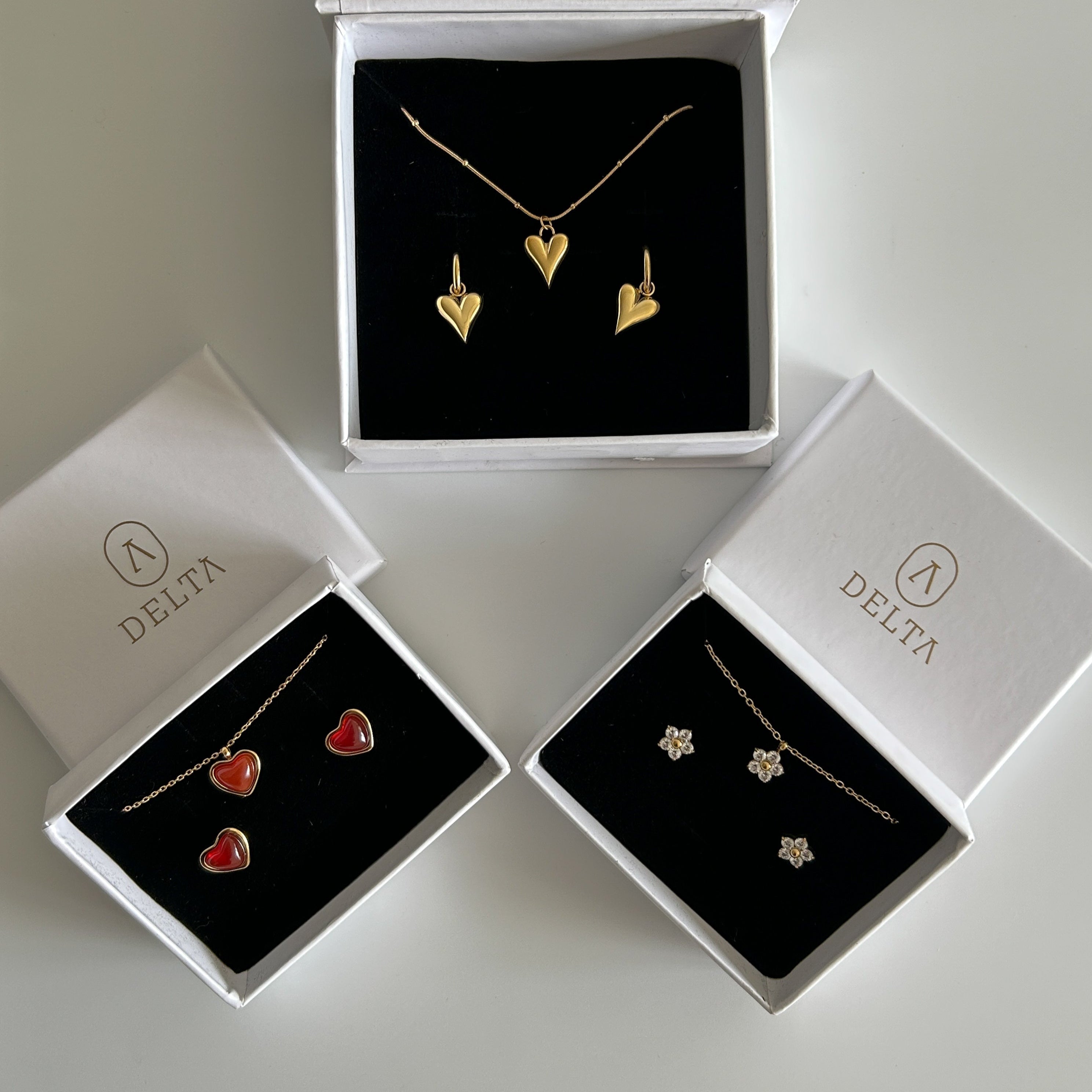 Jewellery Sets – Delta Charms