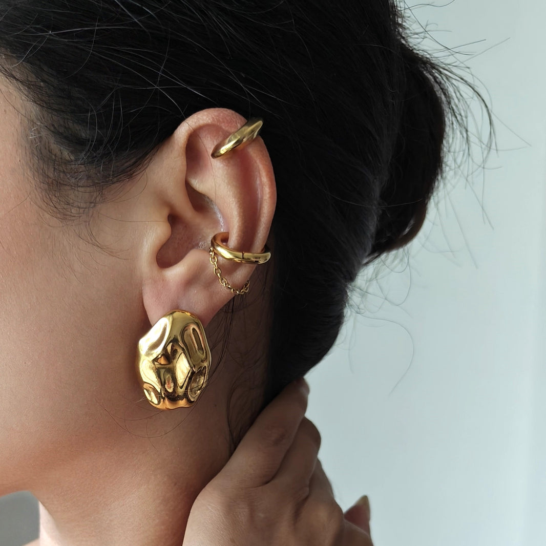 Earcuff – Delta Charms