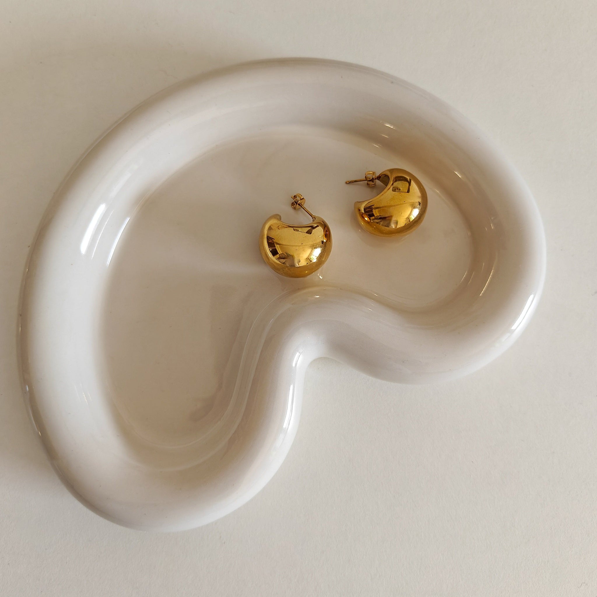 Delta Charms